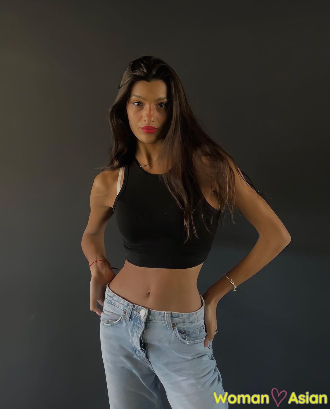 Elegant Georgian Women: What Makes Them so Popular?