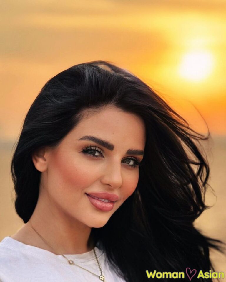 Charming Syrian Women: Why Are They Perfect for Marriage?