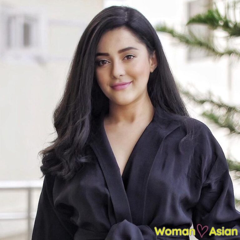 Dating a Charming Nepali Woman: All You Need to Know